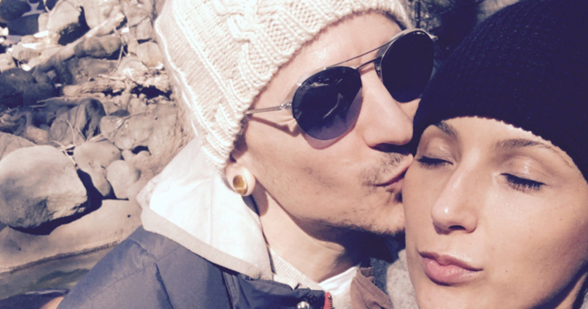 Talinda Bennington: “Now [Chester] Is Pain-Free” | Kerrang!