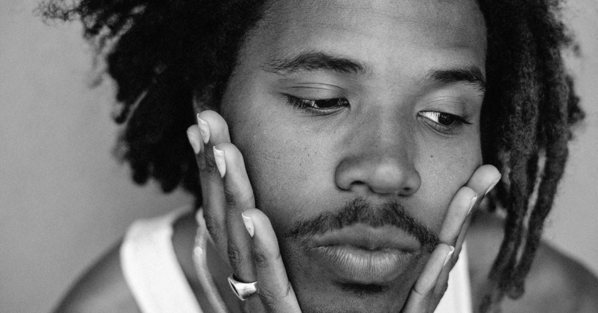 De'Wayne drops charismatic new single and video, Walking… | Kerrang!