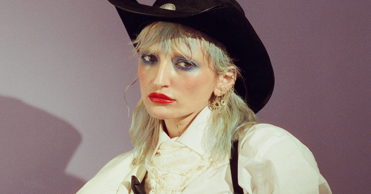 Royal & The Serpent release two videos for Astroturf and… | Kerrang!