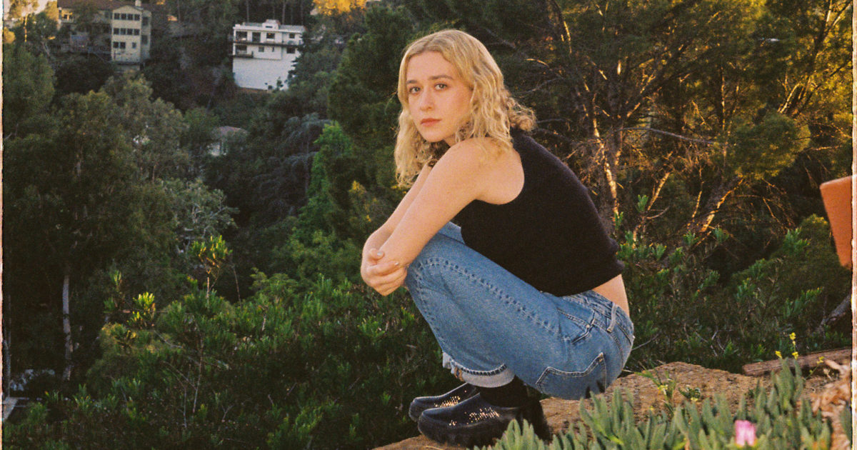 Grunge-pop artist Blondshell unveils cathartic new single… | Kerrang!