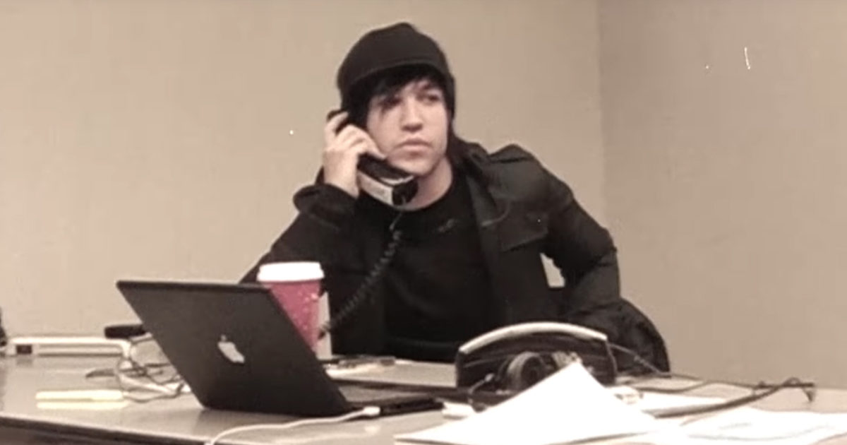 Take A Trip Down Memory Lane With Fall Out Boy's New Video | Kerrang!