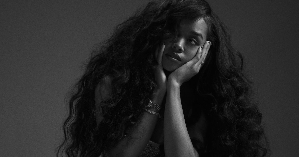 Hear H.E.R.’s beautiful new studio version of Foo… | Kerrang!