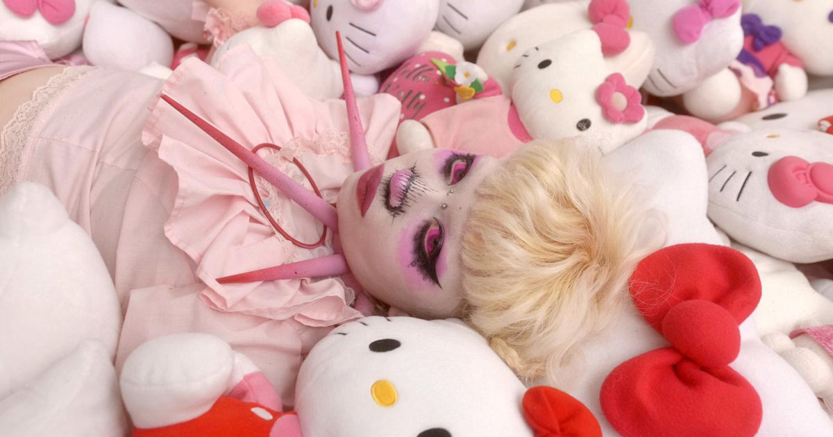Jazmin Bean releases creepy video for Hello Kitty | Kerrang! Jazmin Bean releases creepy video for Hello Kitty | Kerrang!
