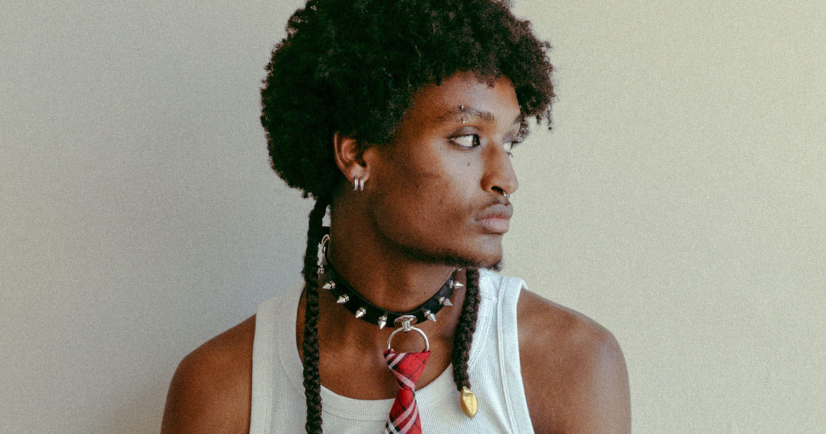 REDD. unveils JEANS SO BAGGY. from upcoming debut mixtape | Kerrang!