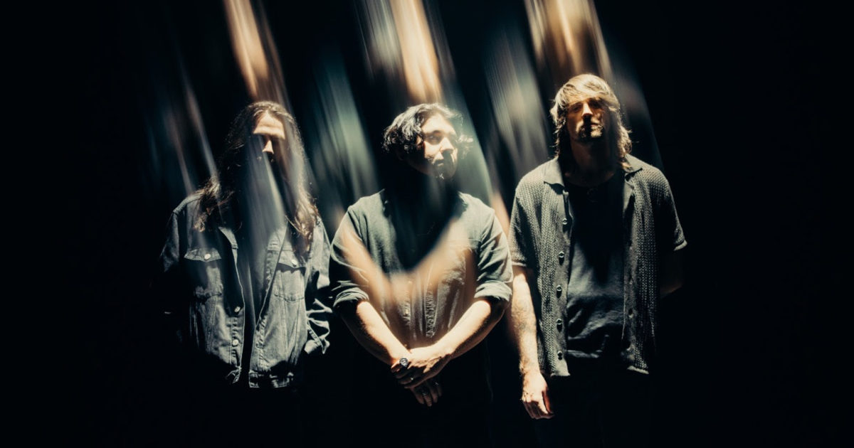 SAVE US unveil “raw and real” new single, Bruised | Kerrang!