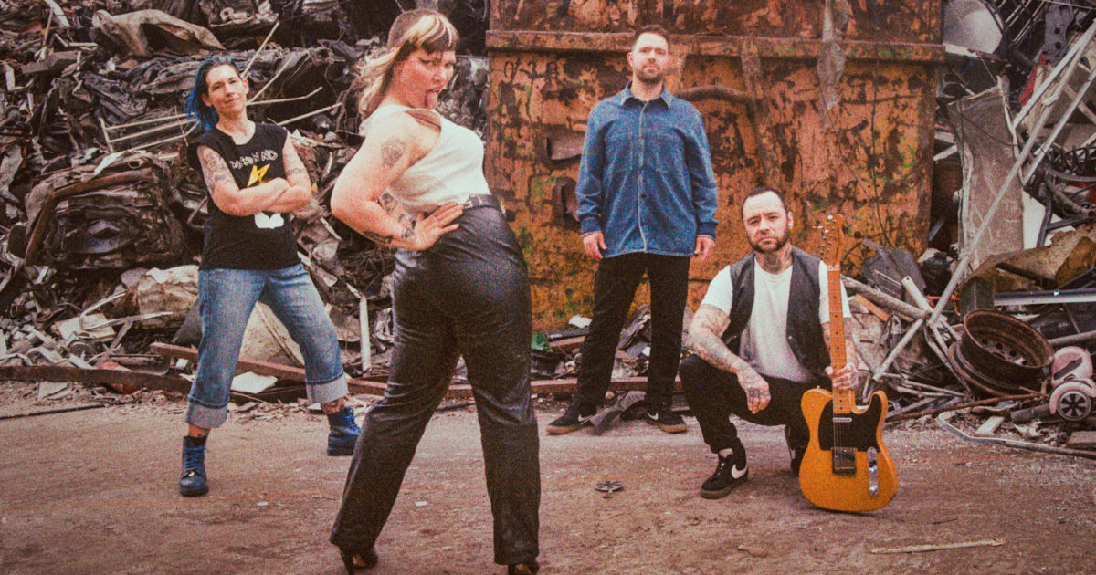 Split Dogs unleash new single and “intense” video,… | Kerrang!