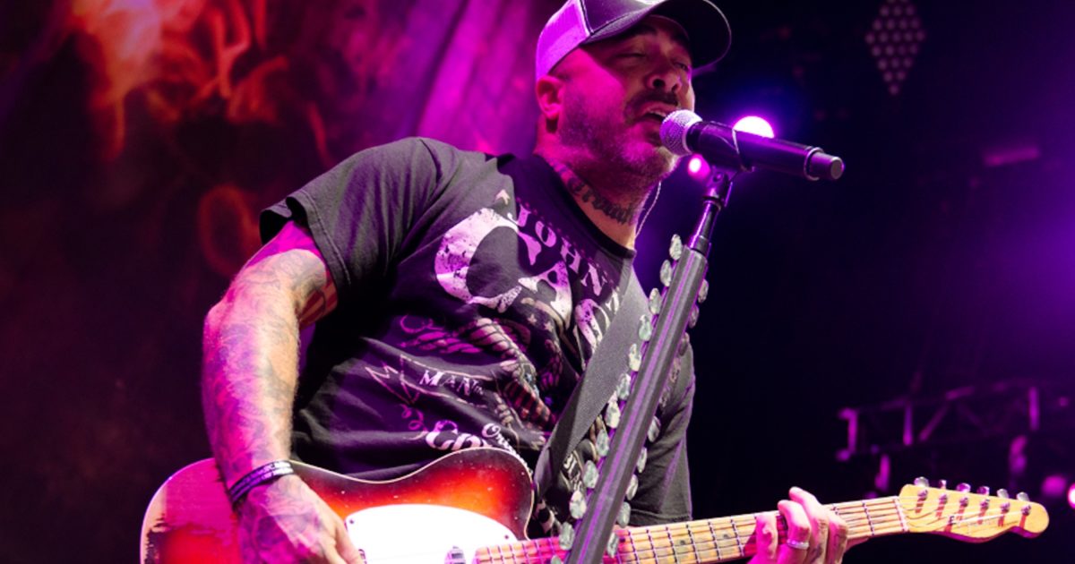 Staind Are Teasing Their Comeback | Kerrang!