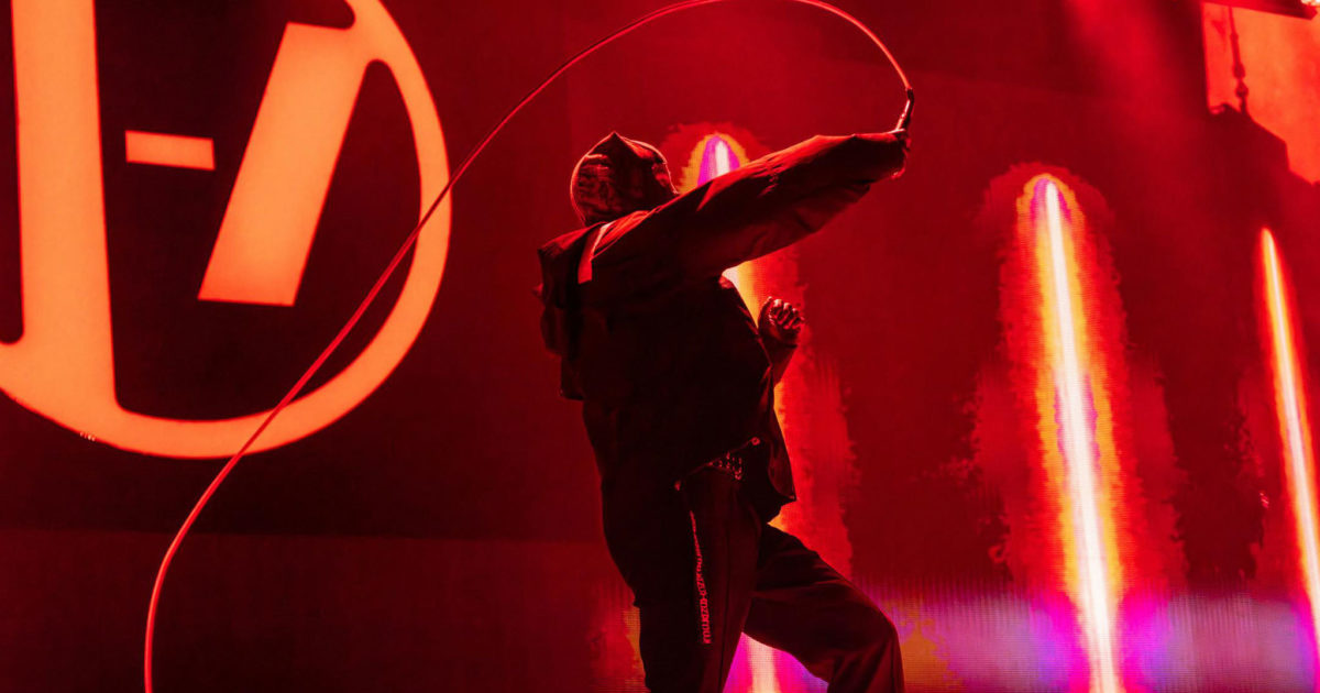 twenty one pilots reveal first live dates of 2026 | Kerrang!